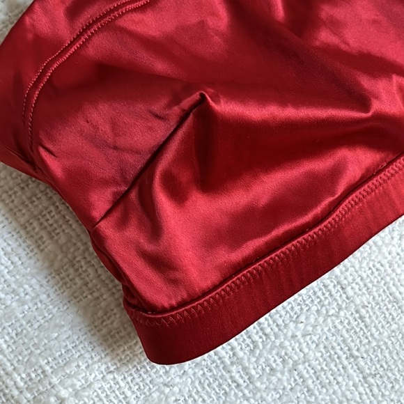 aerie | Intimates & Sleepwear | Nwt Aerie Unlined Satin Stretchy ...